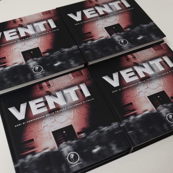 Bagno di folla per la presentazione del libro "Venti" a Nardò (LE) - CasaPound Italia